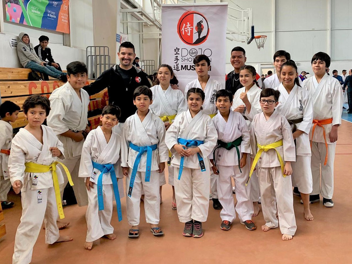 Karatecas de Candelaria se lucieron en torneo regional - Distrito ...